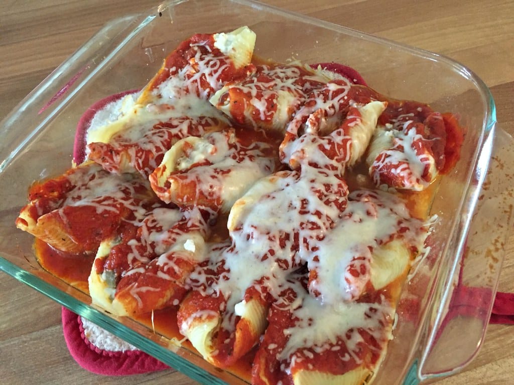 Easy Pizza Stuffed Jumbo Shells