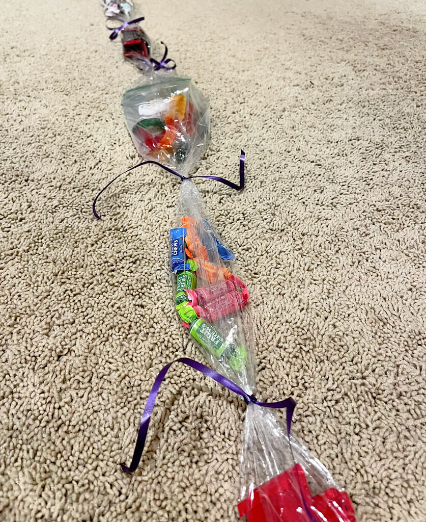 How To Make A Candy Countdown Chain | Andrea Dekker