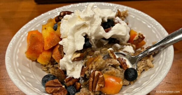 Easy Baked Oatmeal: Whole Grain Healthy!