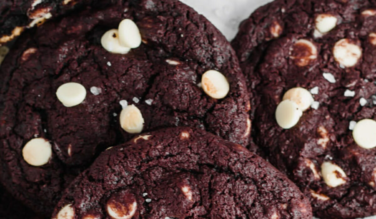 Super Chocolaty Inside Out Cookies | Andrea Dekker